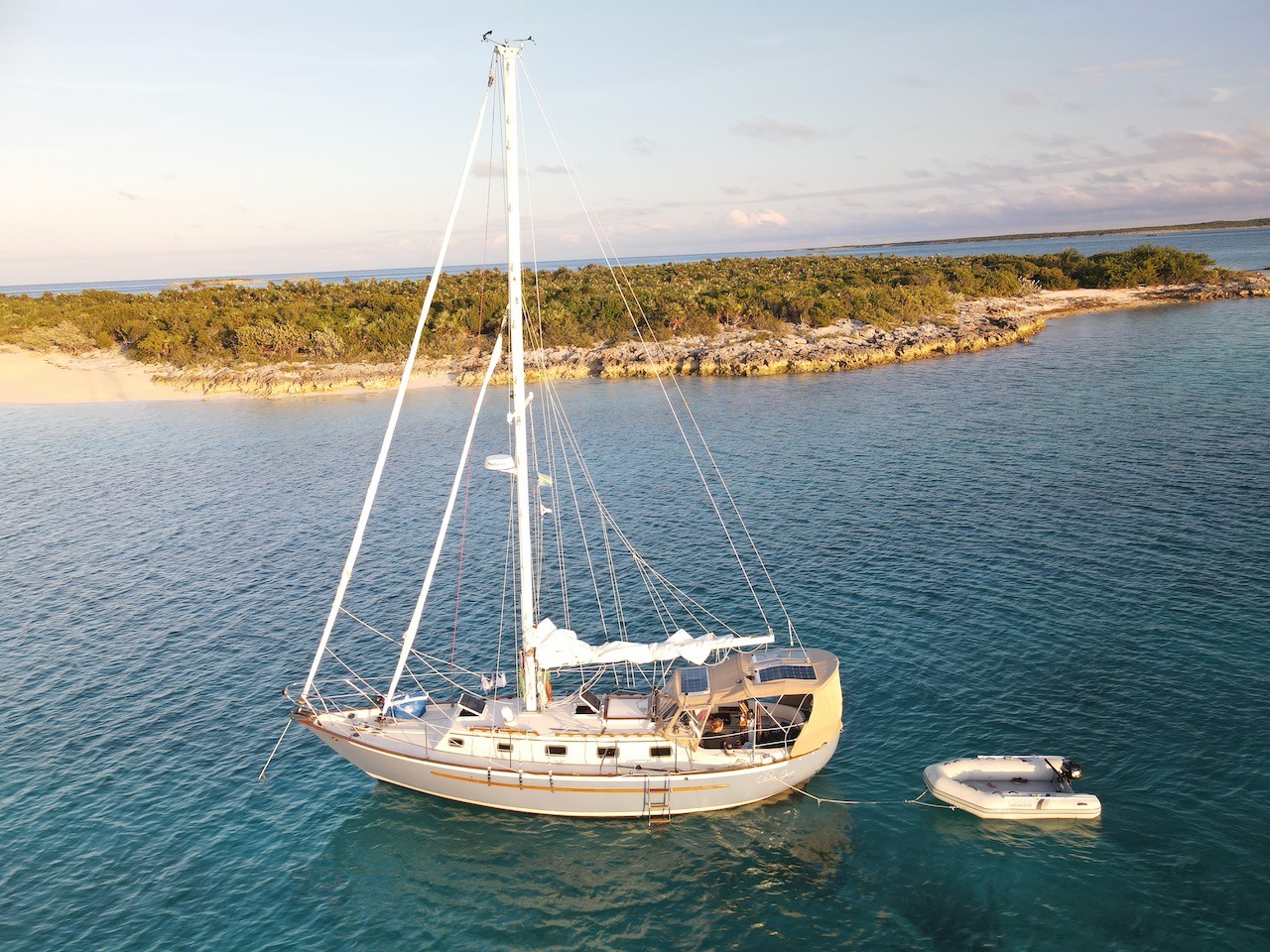 Albin 32 + 2 - Forbes Yachts